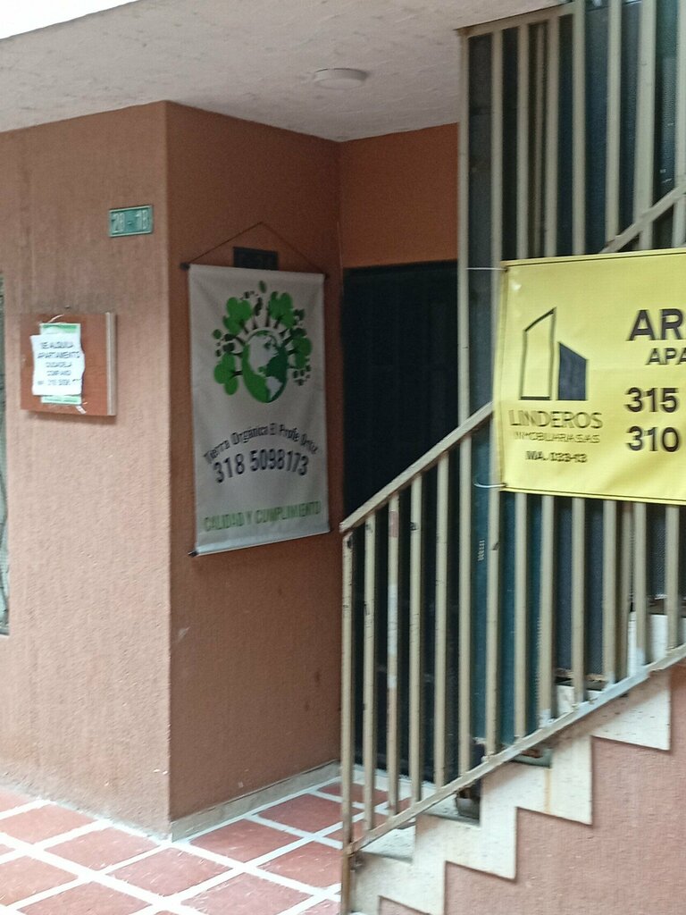 Emlak ofisi Tierra organica El profe Ortiz, Cali, foto