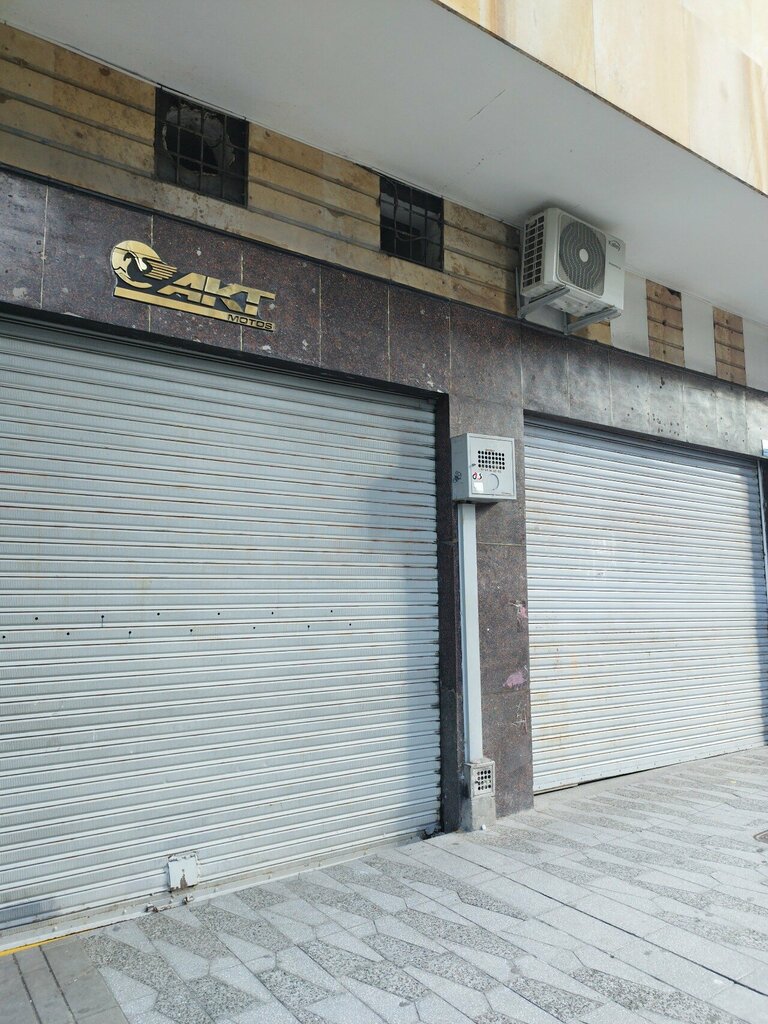 Motosiklet satışı Akt, Medellin, foto