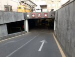 Мойка (Arshakunyats Avenue No:11/1), oto yıkama  Erivan'dan