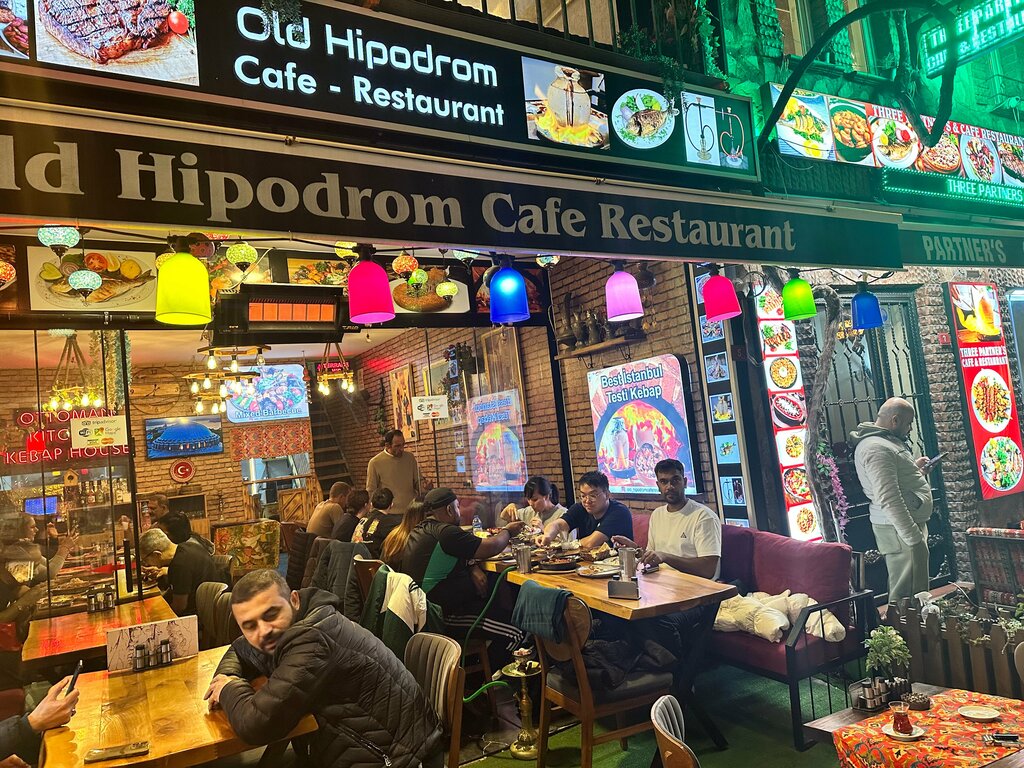 Restoran Old Hipodrom Terrace, İstanbul, foto
