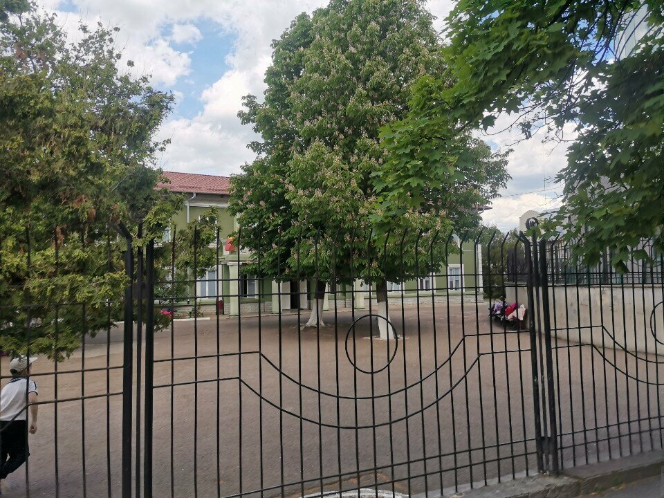 i̇lkokul Bloc de studii al claselor primare, Kişinev, foto
