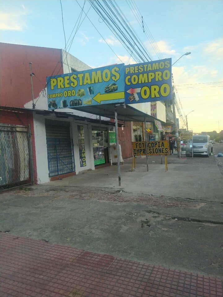 Mikrofinans Préstamos oro, Santa‑Krus, foto
