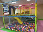 Baby Club (No:52, 1-shi shaǵyn aýdan), eğlence merkezleri  Rudny'den