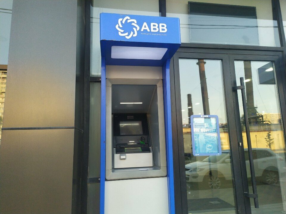 ATM'ler ABB, Bakü, foto
