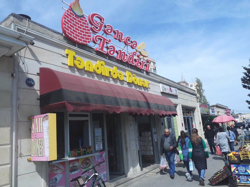 Fast food Gence tendiri, Bakü, foto