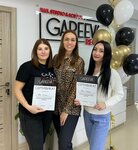 Regina Gareeva Nail School (ulitsa Chapayeva No:21), kuaför meslek eğitimi  Oktiabrski'den