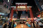 Temple Street Gateway (Hong Kong, Kowloon, Shanghai Street), gıda pazarı  Kowloon'dan
