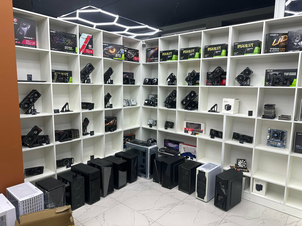 Bilgisayar mağazaları Top Techno Profit, Krasnodar, foto