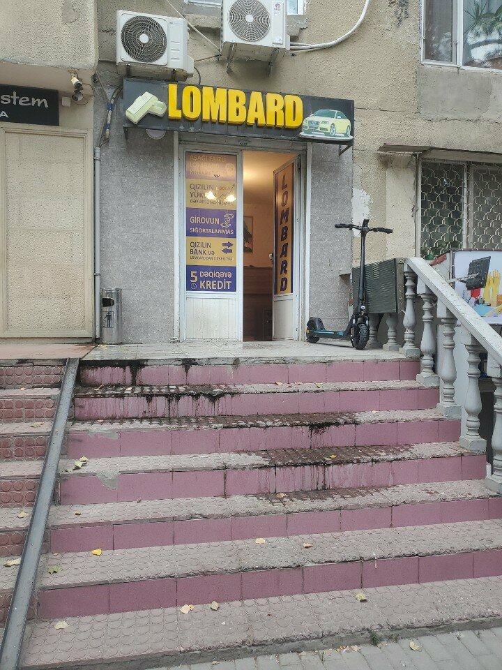 Rehincilik Ayxan Lombard, Bakü, foto