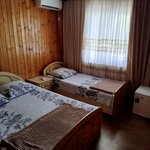 У Алены (улица Шаумяна No:77, село Алахадзы), otel  Gagra Bölgesi'nden