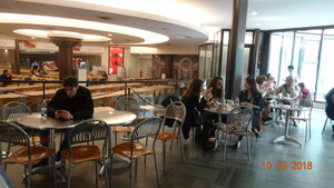 Центральный кафетерий (Campania, Naples, Line 1, Museo metro station), kafe  Vatikan'dan