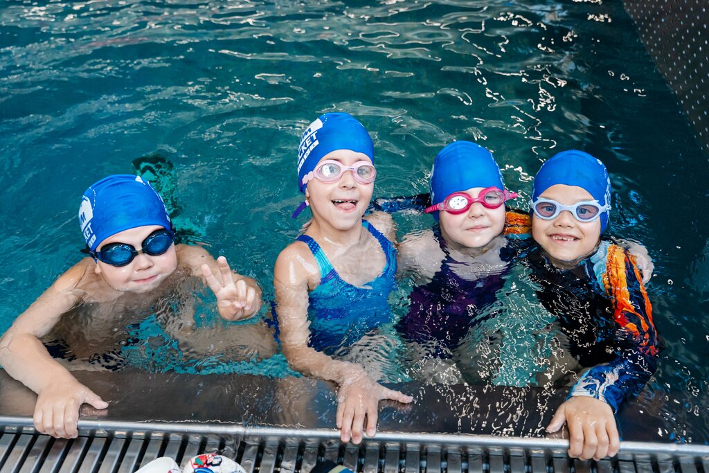 Yüzme okulu SwimRocket, Moskova, foto