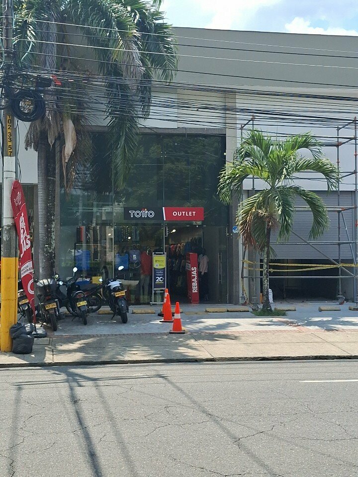 Çanta ve valiz mağazaları Totto Outlet, Cali, foto