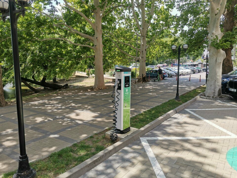 Elektrikli oto şarj istasyonları Ev Point, Kişinev, foto