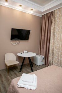 Aleksis (Salmyshskaya street No:35/1, Orenburg), otel  Orenburg'dan
