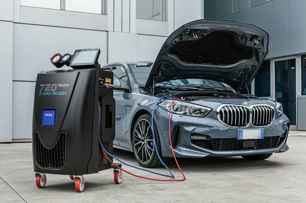 Araba klimalarının yakıt ikmali Заправка автокондиционеров, Gomel, foto