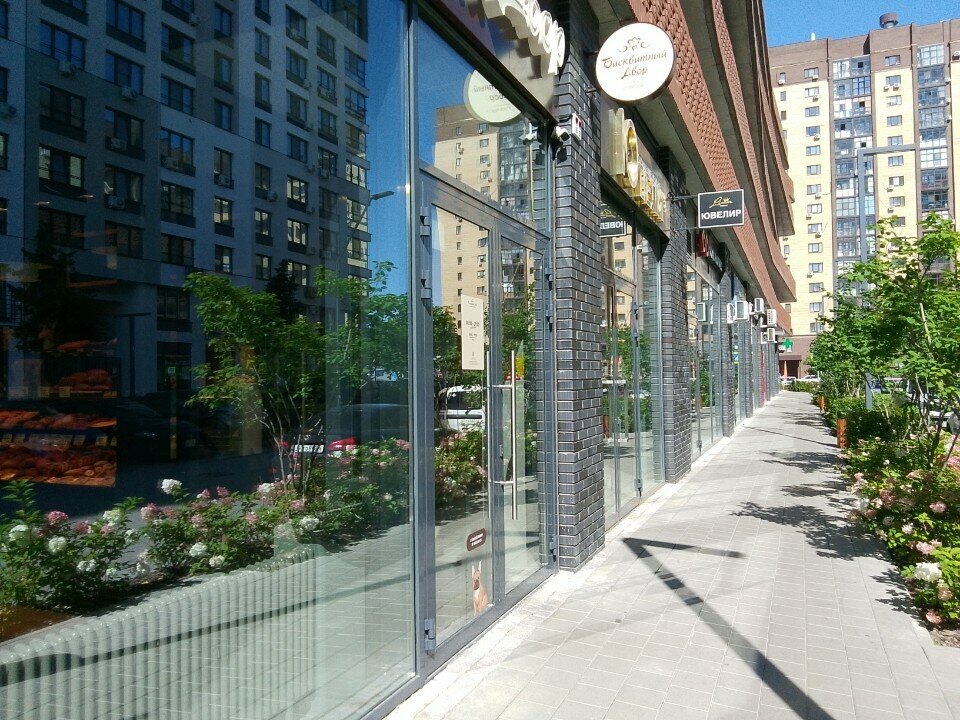 Pasta, şekerleme ve tatlı Бисквитный Двор, Tiumen, foto