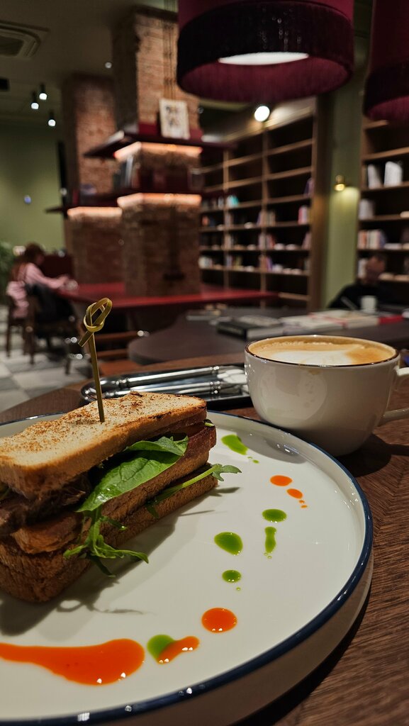 Kahve dükkanları Шмульберк, Çeliabinsk, foto