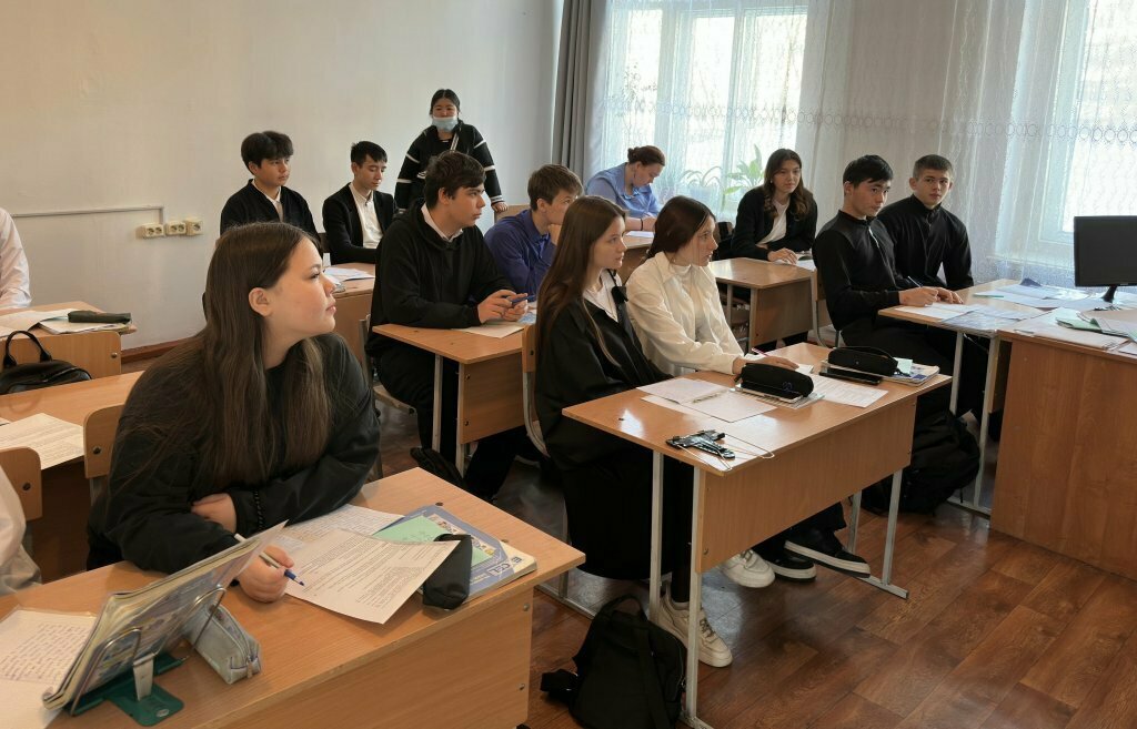 Yüksekokul Agricultural and Industrial College, Atbasar, foto