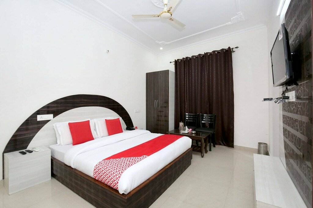 Otel Oyo 12025 Hotel Kamal Palace, Punjab, foto