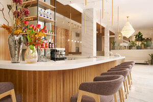 Lobby bar AurA (Monastyrskaya Street No:19А), restoran  Perm'den