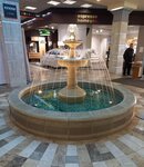 Fountain (Kirovogradskaya Street No:15), çeşme  Moskova'dan