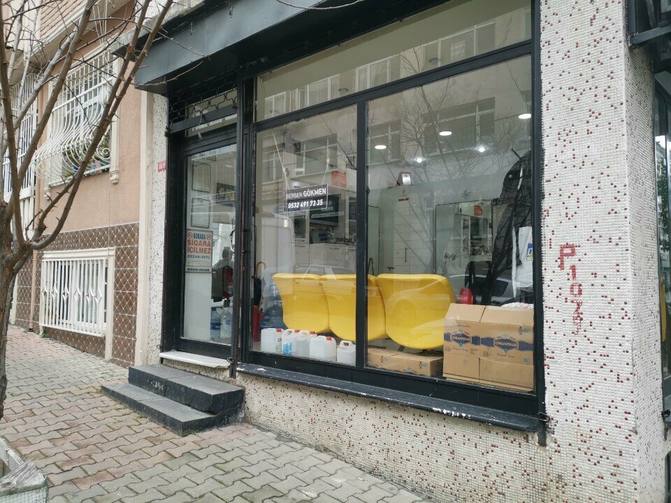 Kuaförler Berber Gökmen, İstanbul, foto