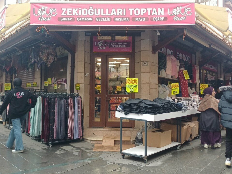 Giyim mağazası Zekioğulları Toptan, Konya, foto