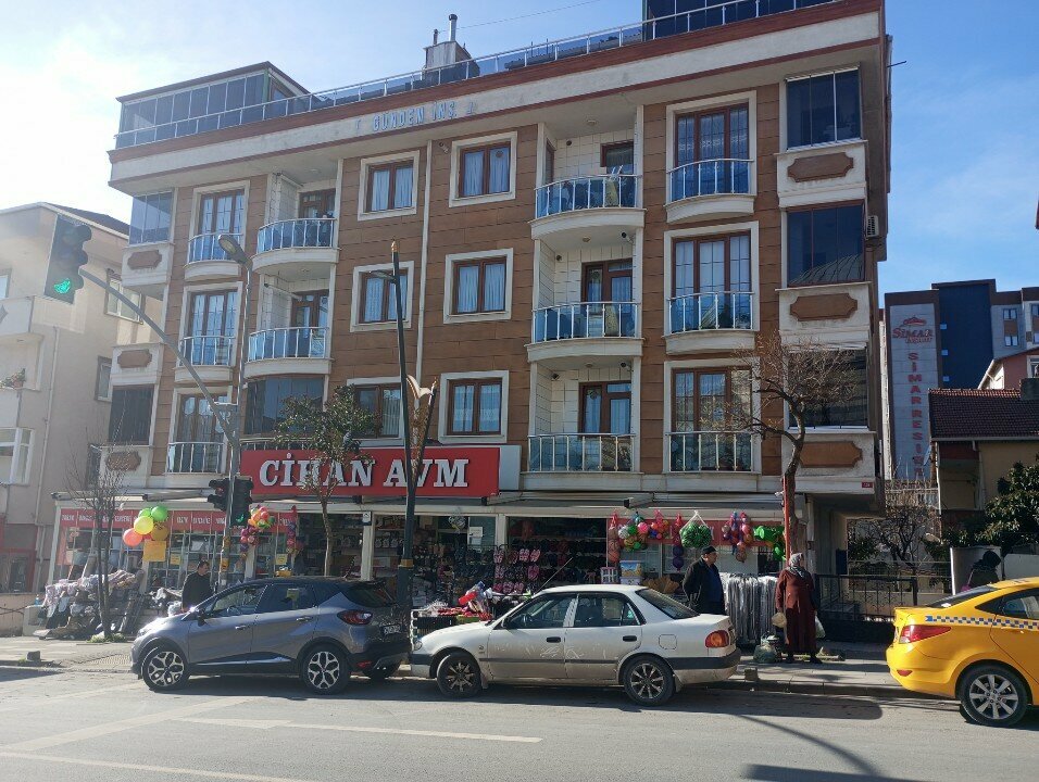 Ucuzluk mağazası Cihan Avm, İstanbul, foto