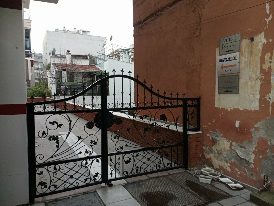 Emlak ofisi Megaofis, İzmir, foto