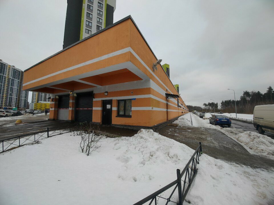 Garajlar ГСК Шуваловский 1, Saint‑Petersburg, foto