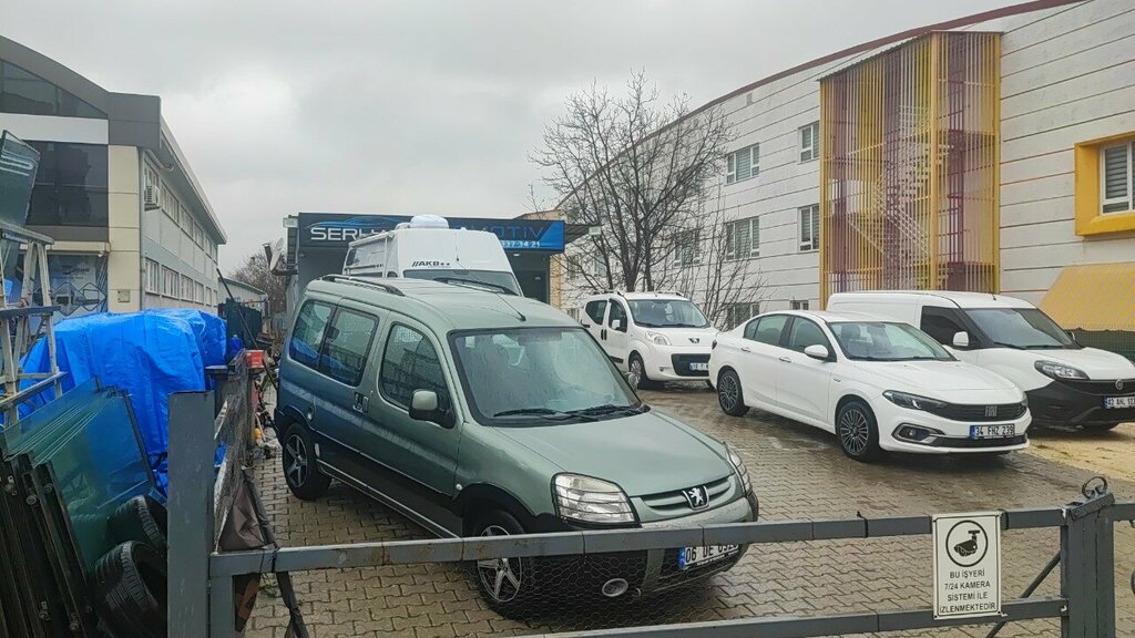 Otomobil satış galerileri Serhat Otomotiv Nilüfer şube, Bursa, foto