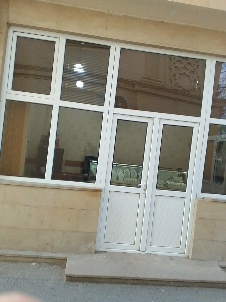 Kuyumcular Qızıl mağazası, Mingeçevir, foto