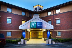 Holiday Inn Express Exeter M5 (England, Devon County, Exeter), otel  Exeter'dan