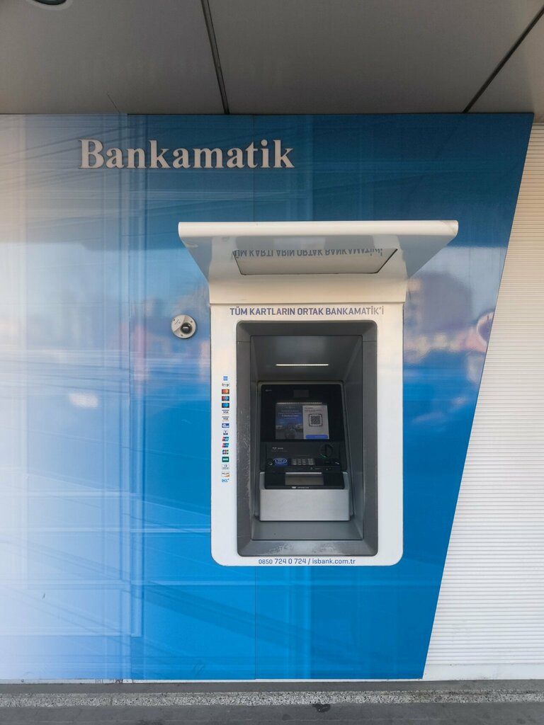 ATM'ler Türkiye İş Bankası ATM, İstanbul, foto