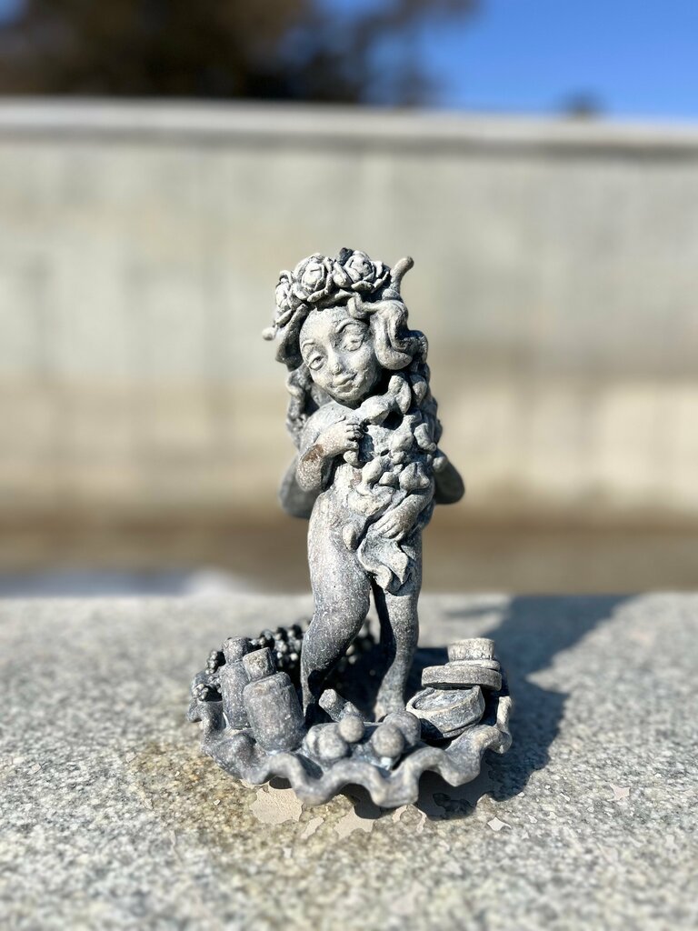 Park, sokak heykeli Пчела, Simferopol (Akmescit), foto