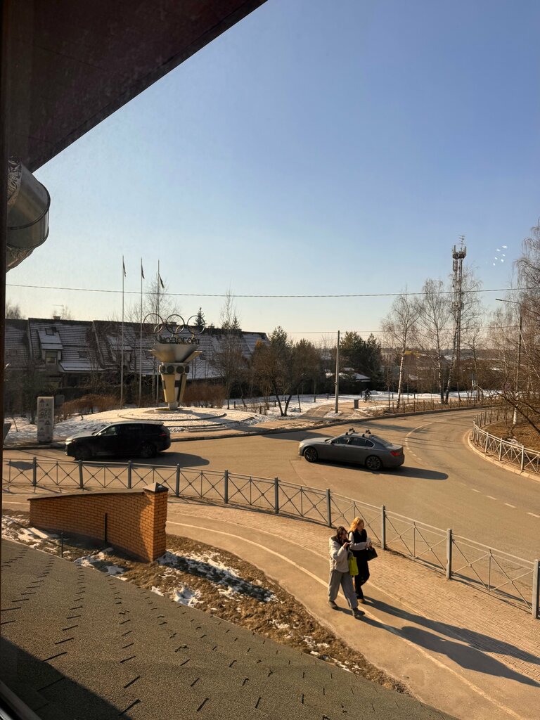 Park, sokak heykeli Во славу спорта, Himki, foto