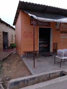 Pamushe Hair Salon (Lusaka, Ng'ombe), kuaförler  Lusaka'dan
