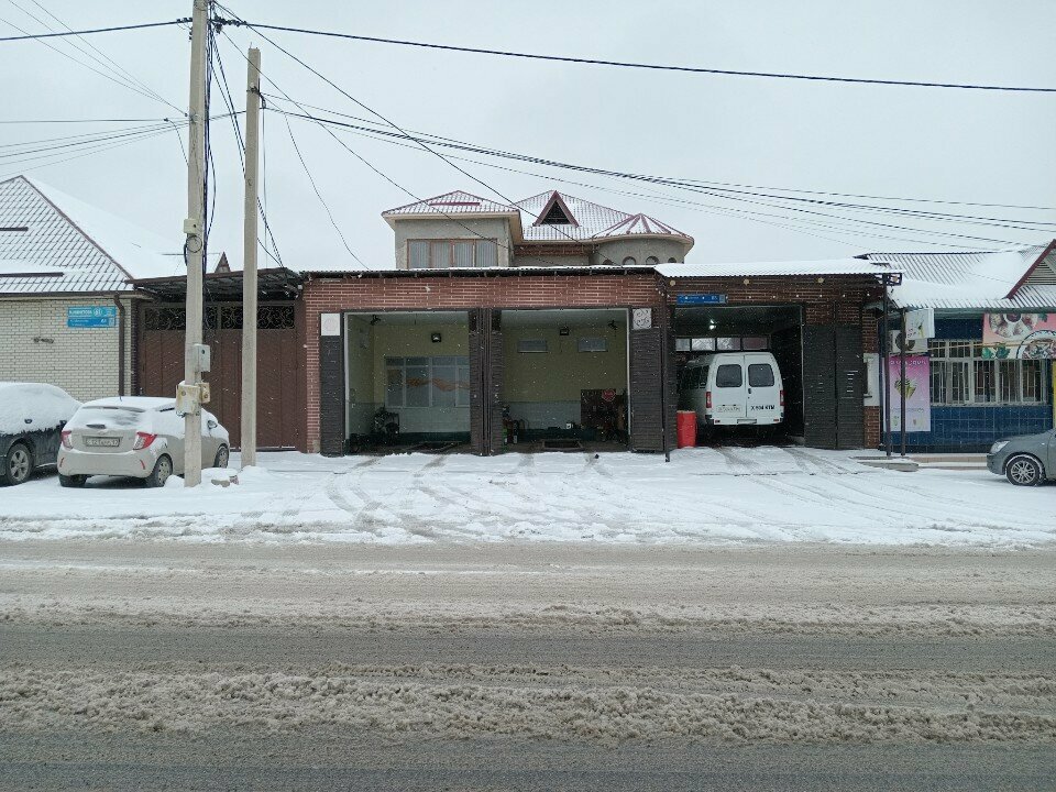 Otomobil servisi Titan, Çimkent (Şımkent), foto