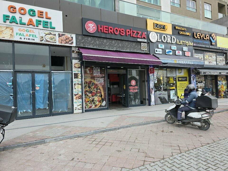 Fast food Hero's Pizza, İstanbul, foto