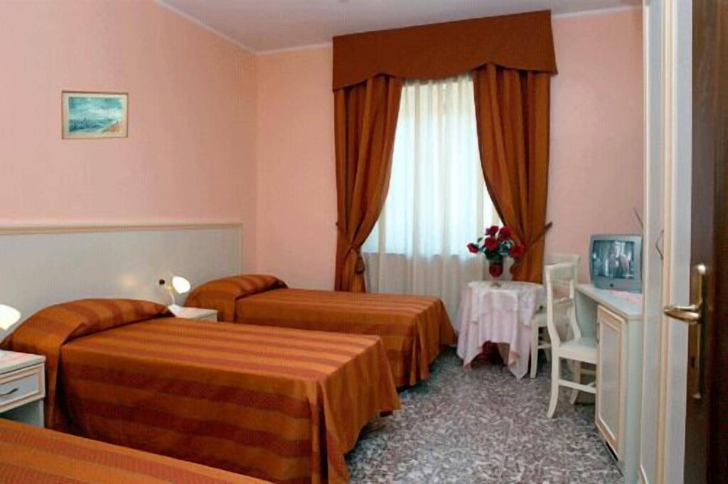 Otel Hotel Vittoriano, Torino, foto