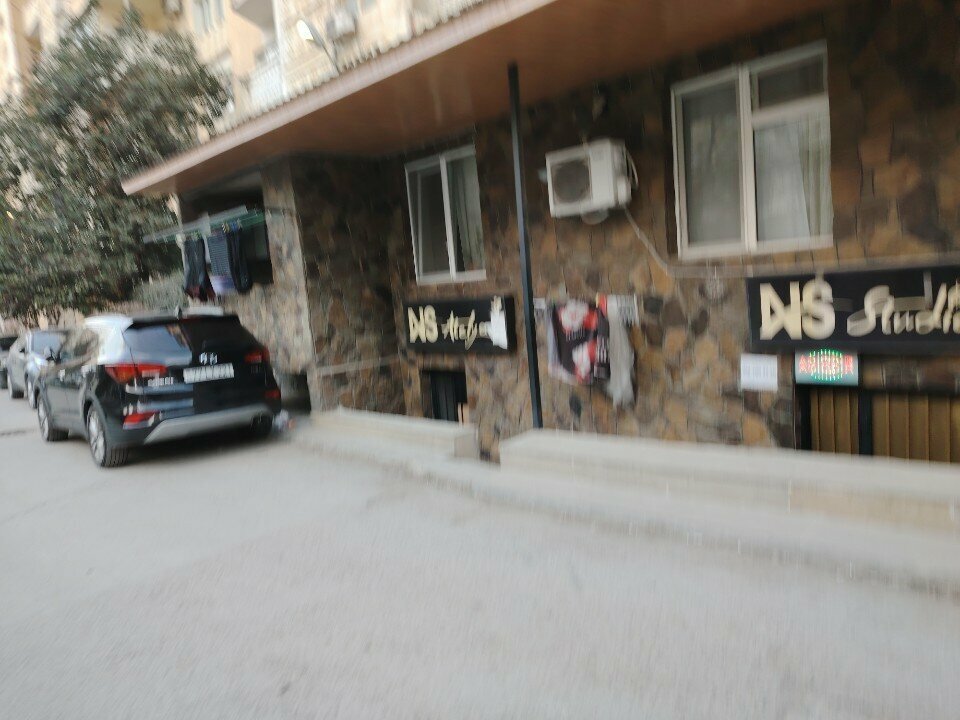 Kıyafet tamiri Ns atelye, Bakü, foto