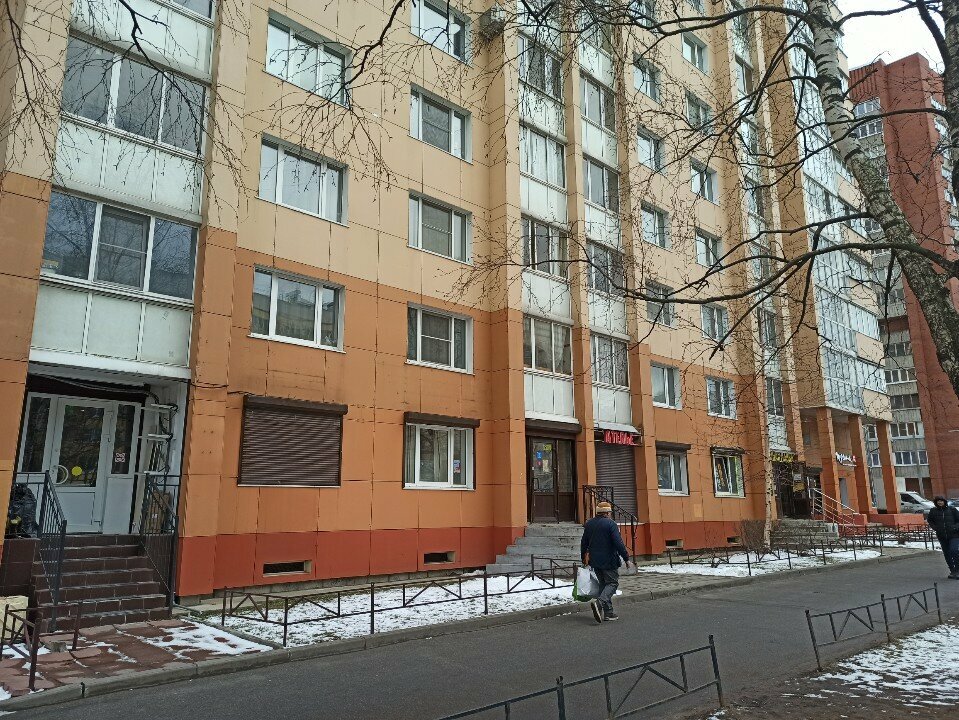 Teslimat noktası Ozon, Saint‑Petersburg, foto