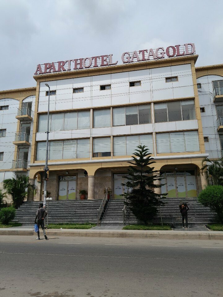 Otel Apart Hotel Gata Gold, Loanda, foto