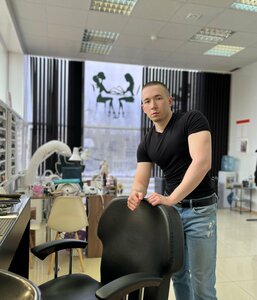 Kirill Barber (Nazargaleeva Street No:6), berberler  Liantor'dan