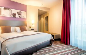 Leonardo Hotel Hannover Airport (Lower Saxony, Region Hannover, Petzelstraße, 60), otel  Langenhagen'dan