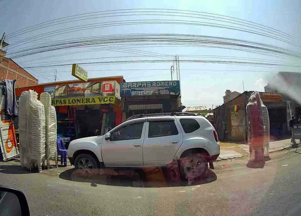 Çerçeve ve çadır yapıları Carpas Romero, Cochabamba, foto