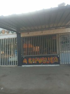 Hambúrgueria (Luanda, Rua Soba Mandume), fast food  Loanda'dan