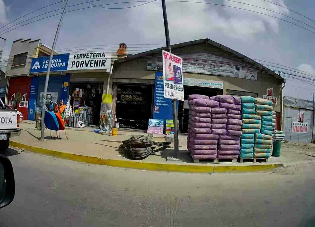 Yapı mağazası Porvenir Hardware Store, El Alto, foto