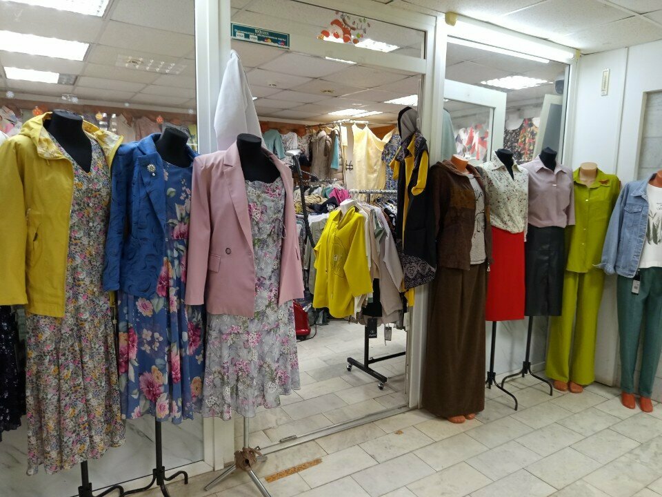 Giyim mağazası У Марины, Tiumen, foto